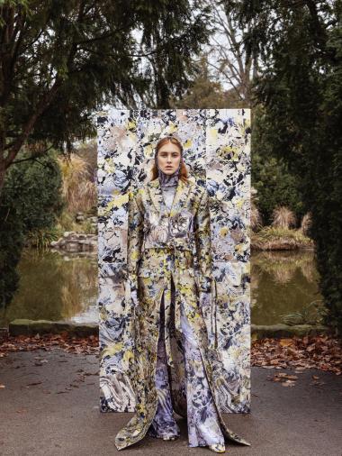 Rabbits n‘ roses | NOT JUST A LABEL