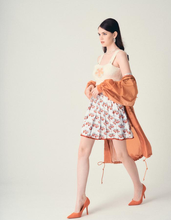 Redirecting to https://notjustalabel.com/ice-garden-a508