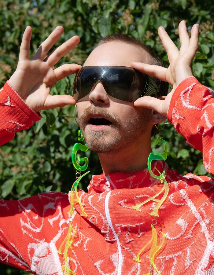 santi | NOT JUST A LABEL