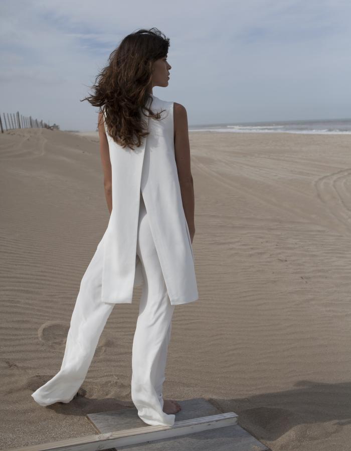 SENTIDO VERTICAL Designer Brand & Products | NOT JUST A LABEL