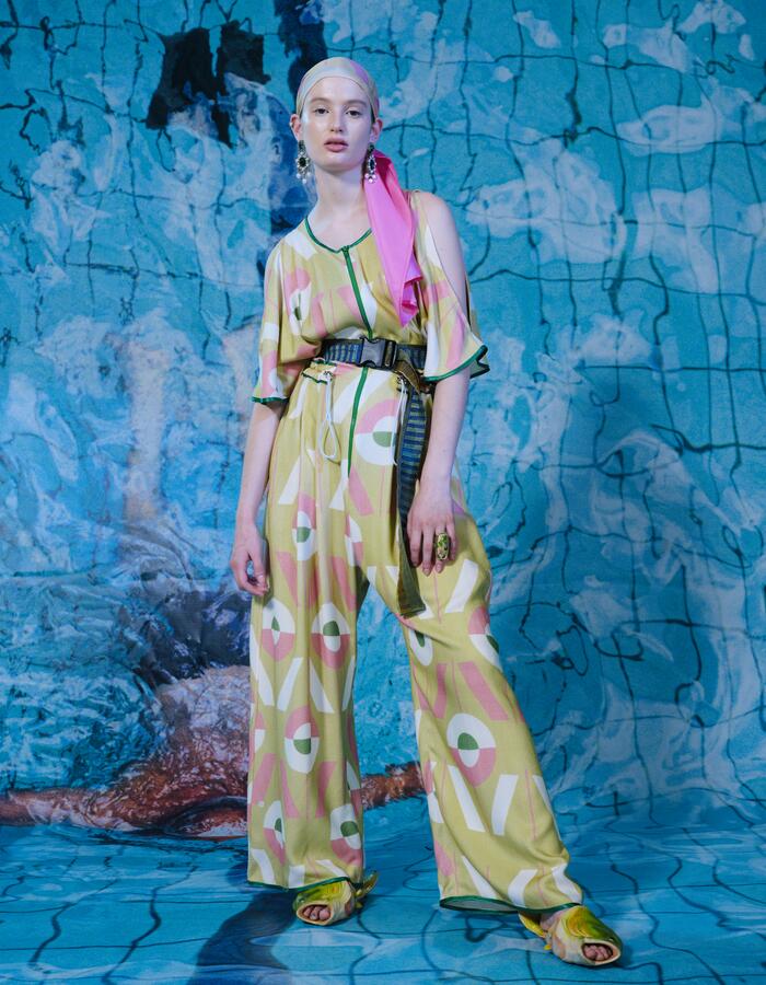 POOLSIDE 21/22 | NOT JUST A LABEL