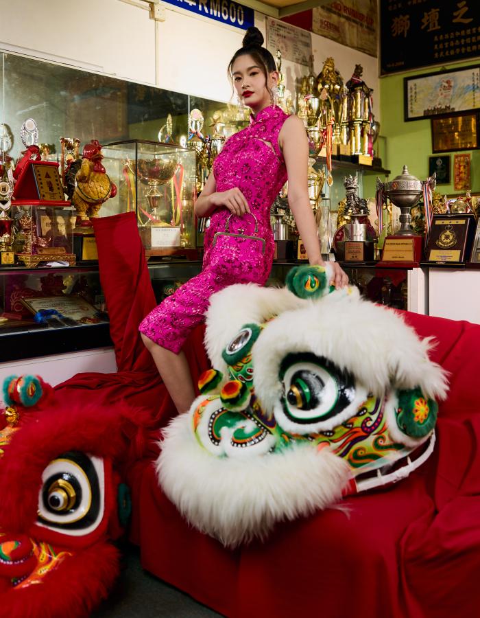 Lunar 24' Oriental rise | NOT JUST A LABEL